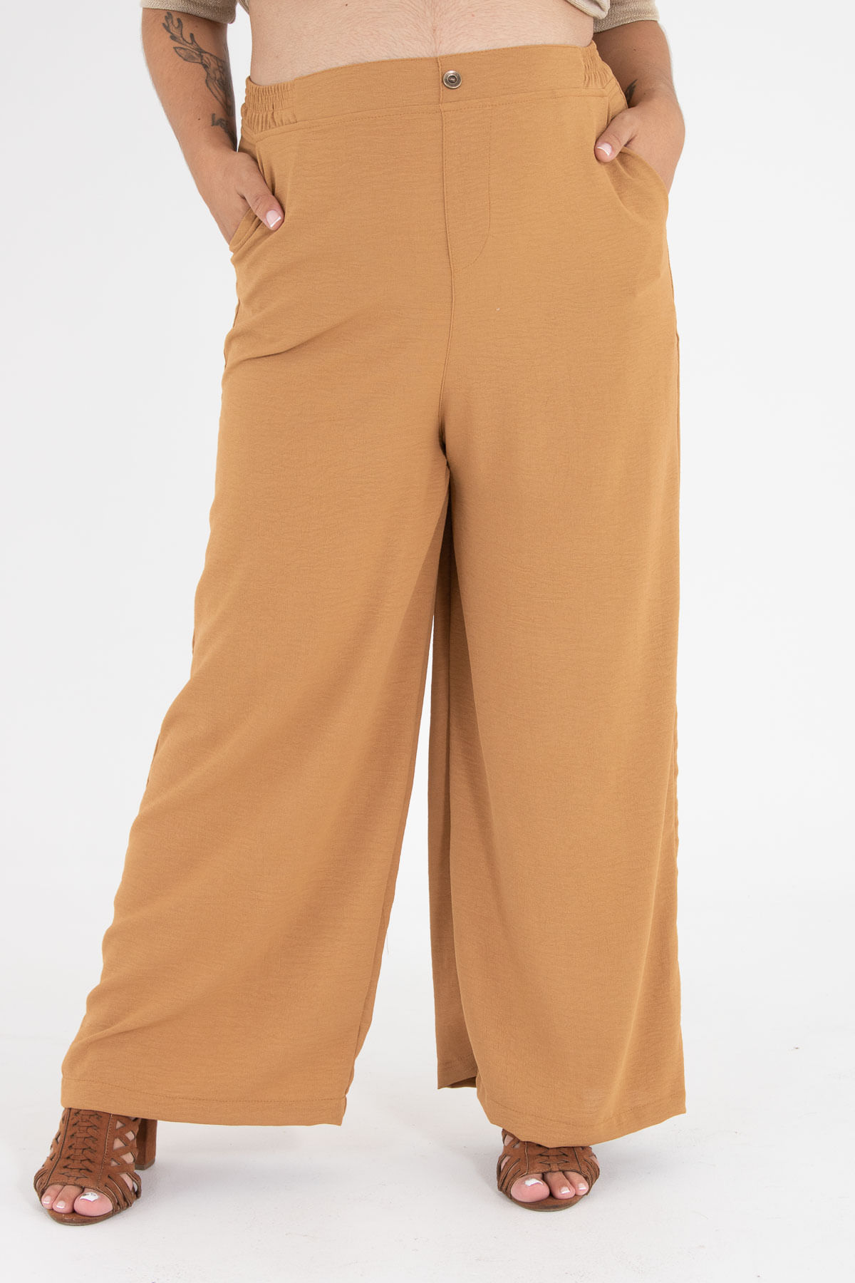 Pantalón Capri caqui